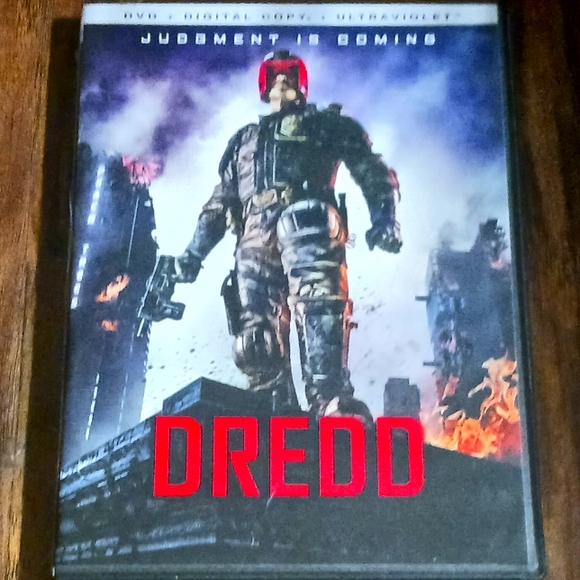 Lionsgate | Media | Dredd On Dvd Sylvester Stallone | Poshmark